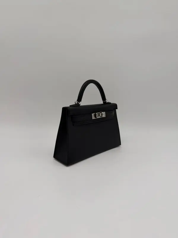 Hermès Epsom Leather Handbag With Palladium Hardware