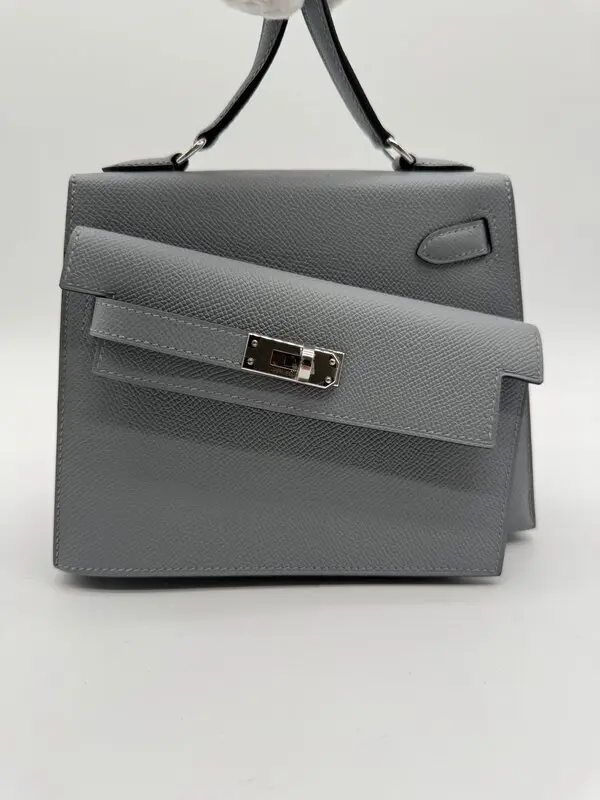 Hermès Kelly Gris Pantine Epsom Leather Handbag