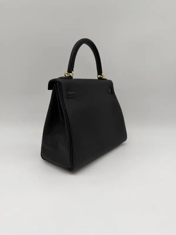 Hermès Kelly 25 Togo Leather Handbag - Black