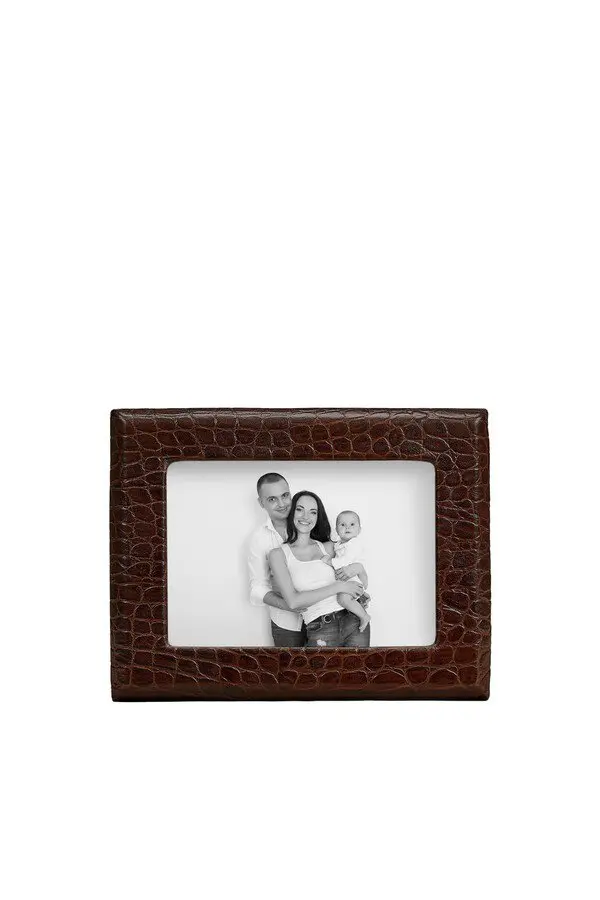 Gigi New York 5 X 7 Profile Studio Frame