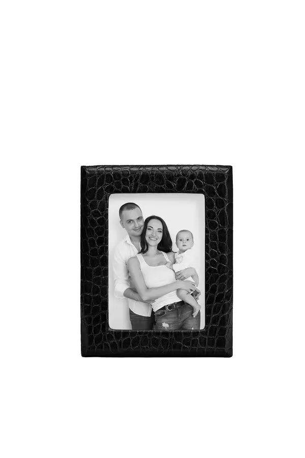 Gigi New York 5 X 7 Profile Studio Frame - Natural