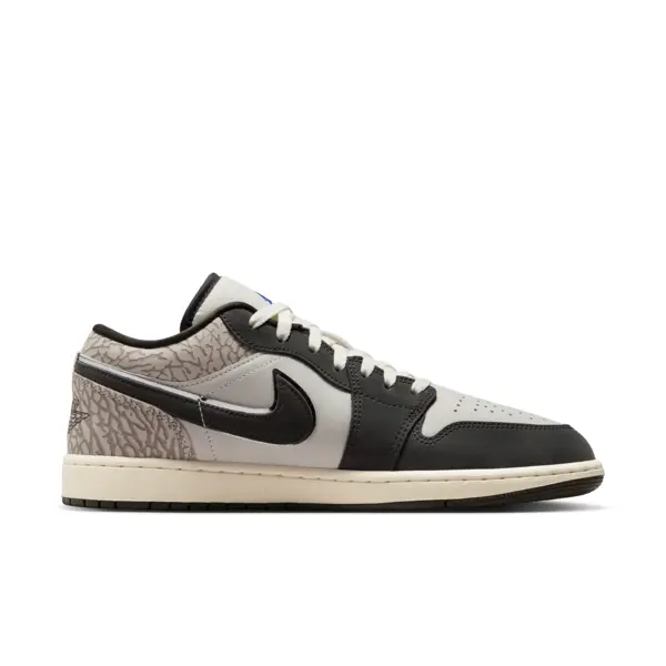 JORDAN 1 Low Se Sneakers - White