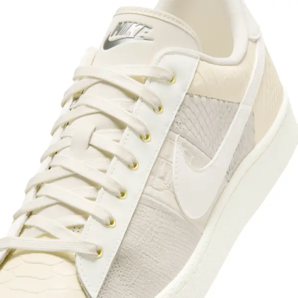 Nike Classic Prm Sneakers
