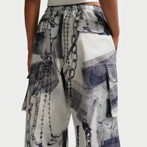 Nike Mid-rise Oversized Cargo Pants