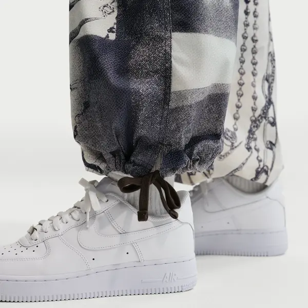 Nike Mid-rise Oversized Cargo Pants
