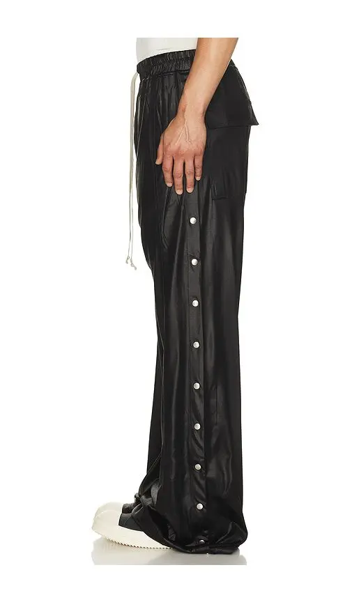 Rick Owens Wide Leg Pants With Snap Button Detail - Black