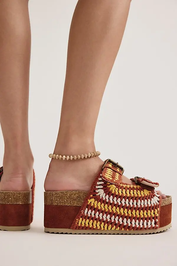 Intentionally Blank Spring Breaker Flatform Sandals - Chestnut Combo