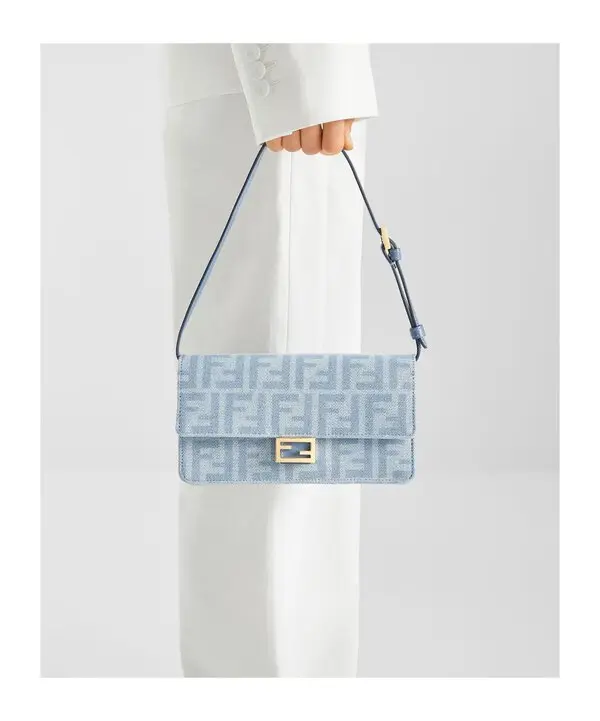 Fendi Baguette Wallet On Chain - Light Blue