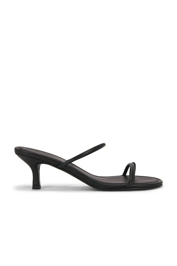ST. AGNI Minimal Strap Heeled Sandal - Black