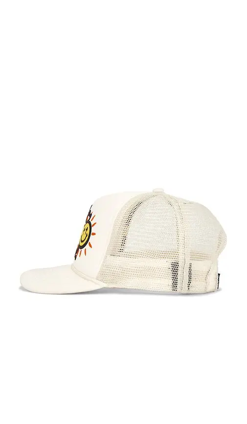 HAPPY CAPS Smile For A While Trucker Hat - Cream