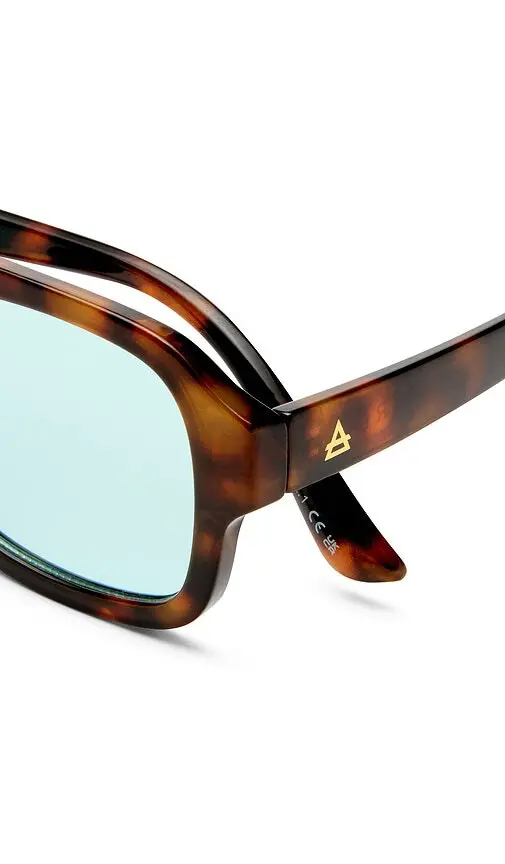 AIRE Aquarius Sunglasses