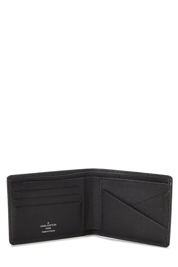 LOUIS VUITTON Taiga Multiple Wallet