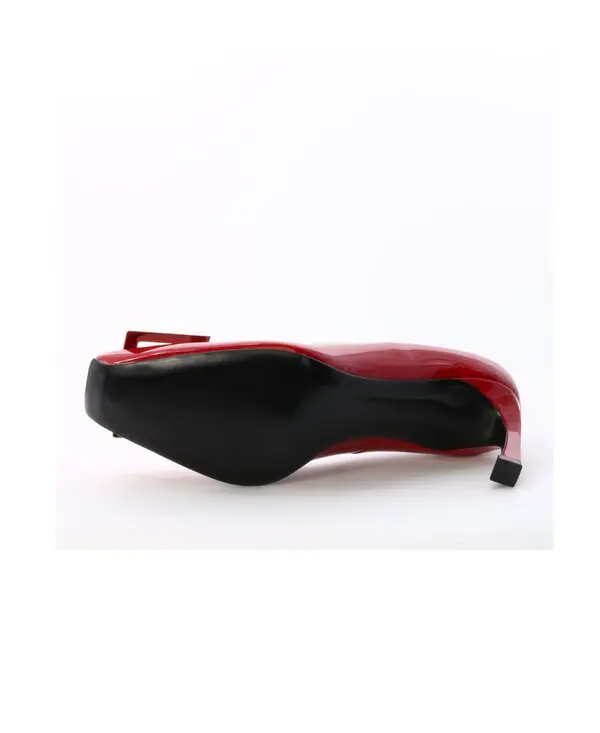 ROGER VIVIER Trompette Buckle Pumps - Red
