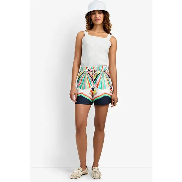 Trina Turk Beachgoer Short With Retro Print - Coppelia