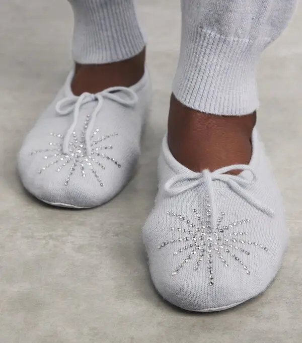 WILLIAM SHARP Embellished Cashmere Dolly Slippers - Blue