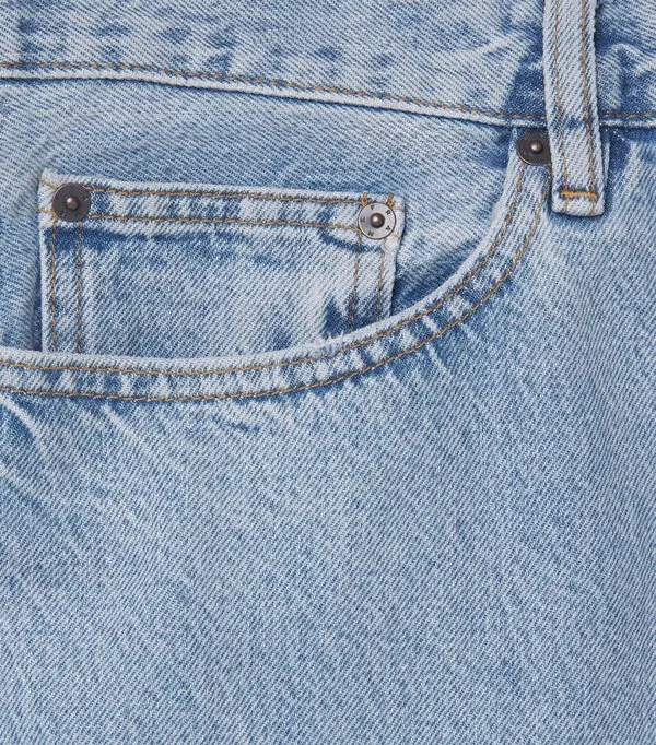 FRAME Baggy Jeans In Light Wash Regenerative Cotton Denim