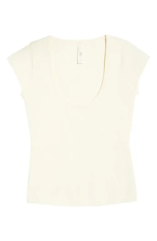 SKIMS Scoop Neck Cap Sleeve Top - Egret