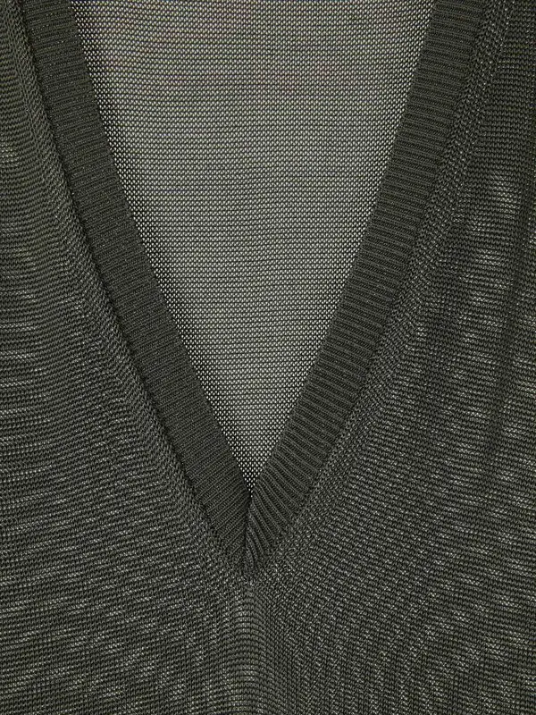 Ami V-neck Maxi Dress With Ribbed Details