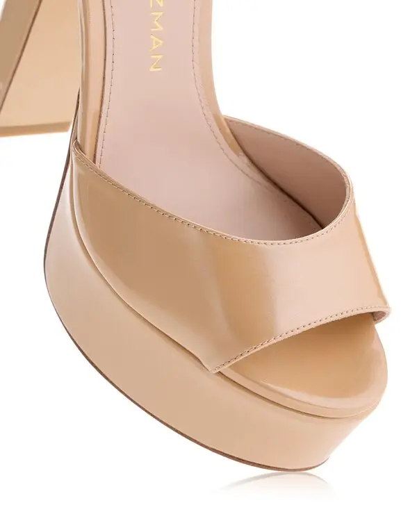 STUART WEITZMAN Reade Platform Sandals - Adobe