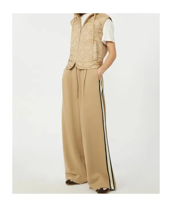 Max Mara Quilted Hooded Gilet - Beige