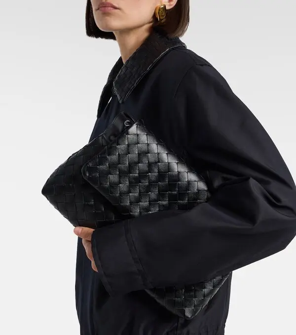 Bottega Veneta Giorno Small Intrecciato Leather Shoulder Bag - Black