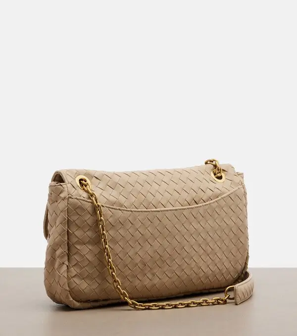 Bottega Veneta Madison Intrecciato Leather Shoulder Bag - Beige