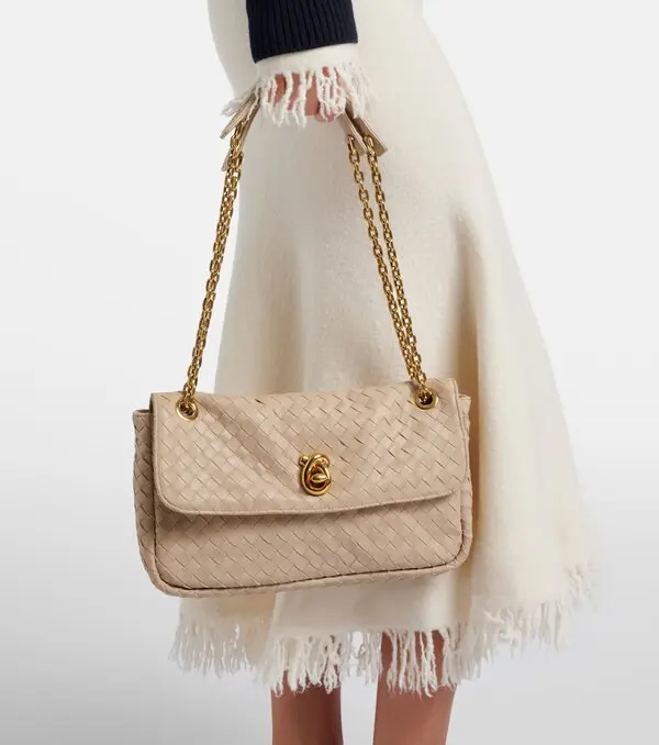 Bottega Veneta Madison Intrecciato Leather Shoulder Bag - Beige