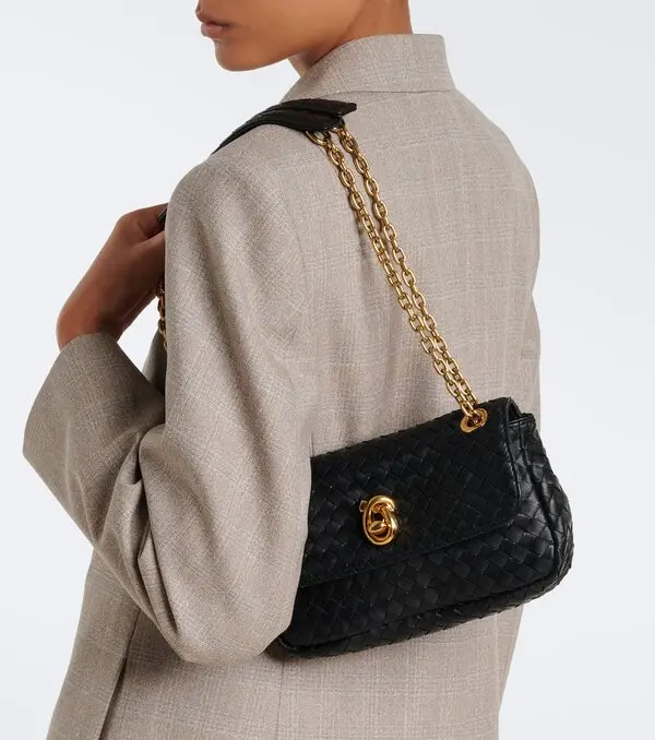 Bottega Veneta Madison Intrecciato Leather Shoulder Bag - Black