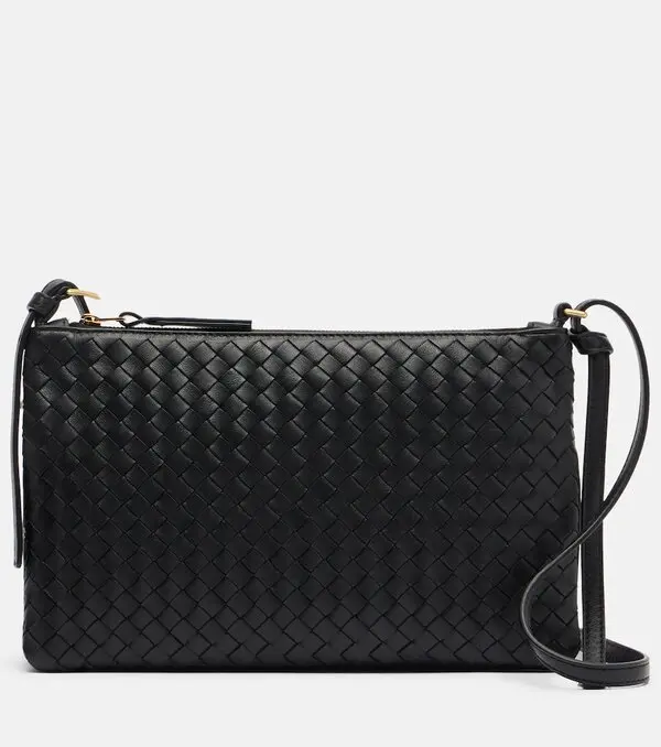 Bottega Veneta Medium Pouch - Black