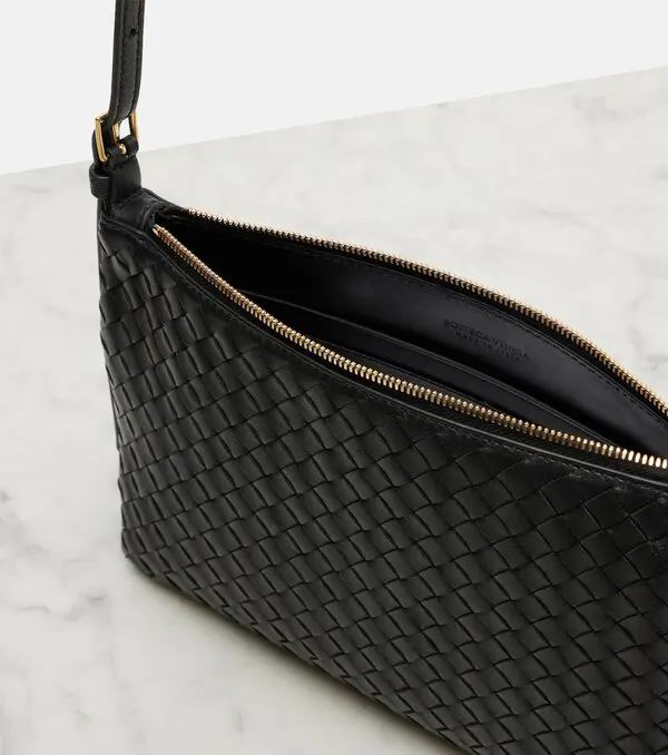 Bottega Veneta Piccolo Intrecciato Pouch - Black