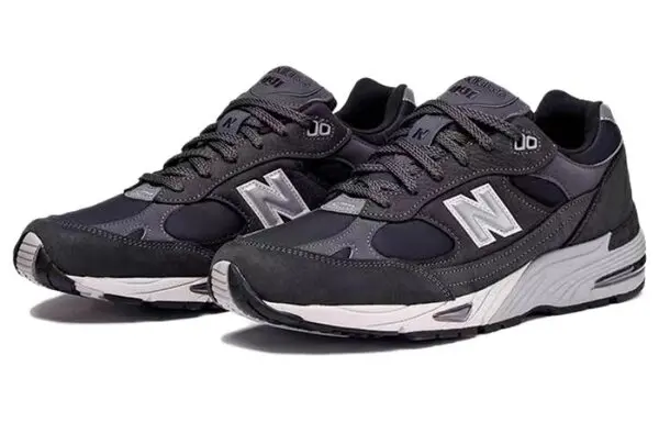 NEW BALANCE 991 Sneakers - Dark/grey
