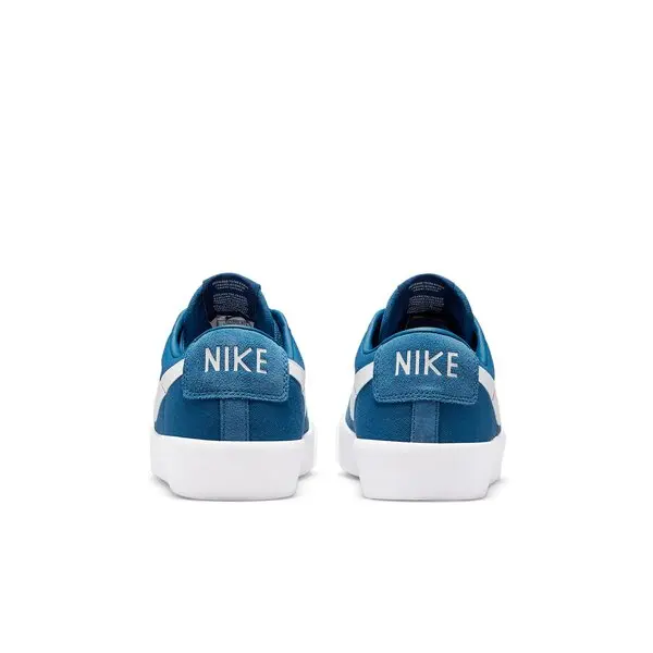 Nike Zoom Blazer Low Pro Gt Sb Sneakers - Blue/white