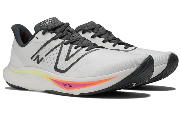 NEW BALANCE Fuelcell Rebel V3 Low Top Sneakers - White/black/red