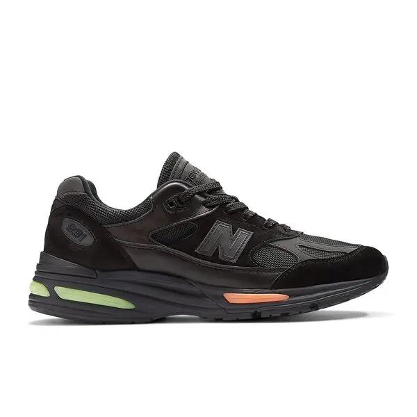 NEW BALANCE 991v2 "miuk London Marathon" Sneakers - Black