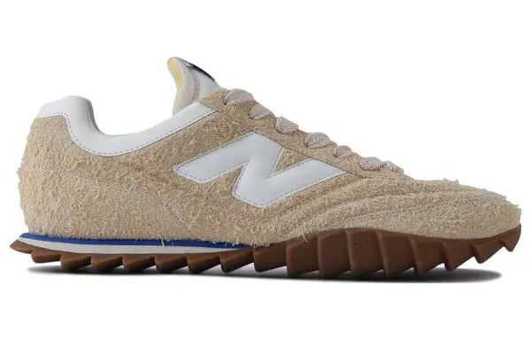 NEW BALANCE Rc30 Lace Up Sneakers - Cream