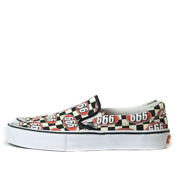 VANS Supreme X Slip-on "cream 666" Sneakers - Tan