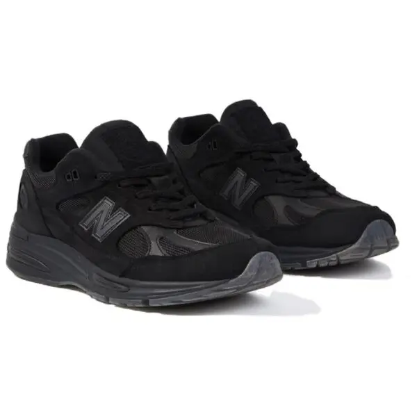NEW BALANCE X Stone Island 991v2 Sneakers - Black