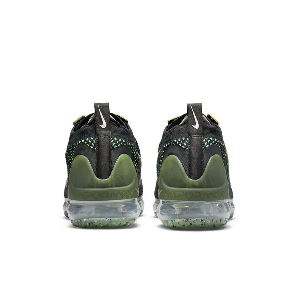 Nike Vapormax 2021 Flyknit Sneakers - Black/green