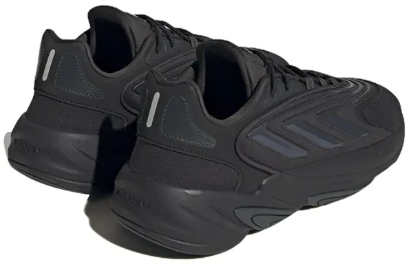 Adidas Ozelia Sneakers