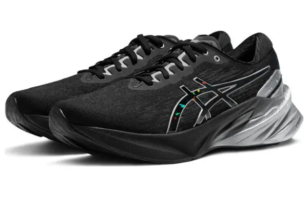 Asics Novablast 3 Platinum - Black
