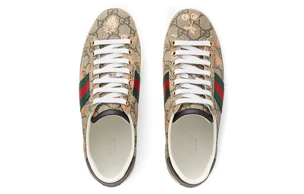Gucci Ace Gg Supreme Berry Print Sneakers - Beige/ebony/green