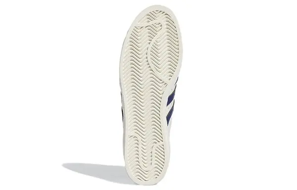 Adidas Superstar 82 Sneakers - White/blue