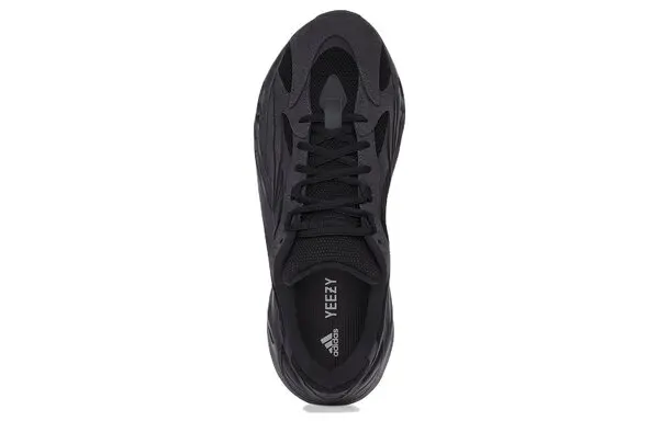 Adidas Yeezy Boost 700 V2 Vanta Sneakers - Black/black