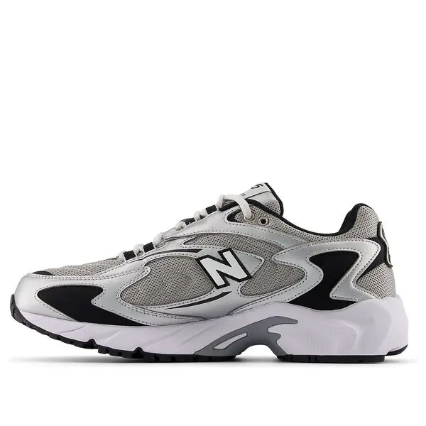 NEW BALANCE 725v1 Athletic Sneakers - Metallic Silver/raincloud