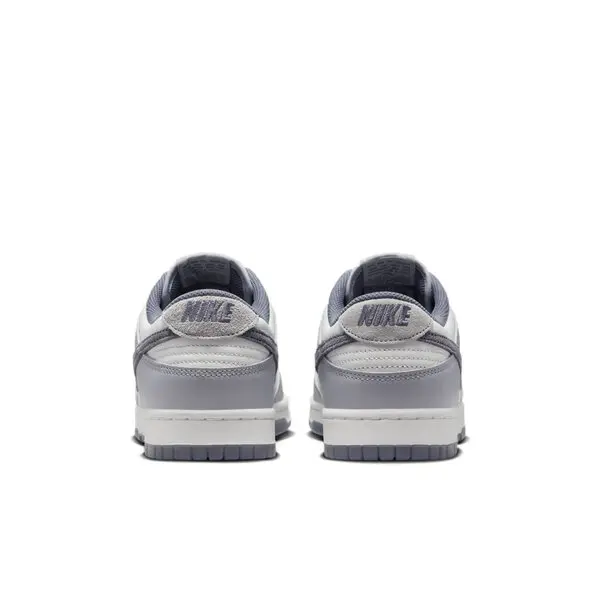 Nike Dunk Low Se Sneakers