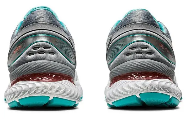 Asics Gel-nimbus 22 Wide Running Shoes - Grey/white
