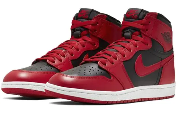 JORDAN 1 Retro High '85 Varsity Red Sneakers - Varsity Red/black