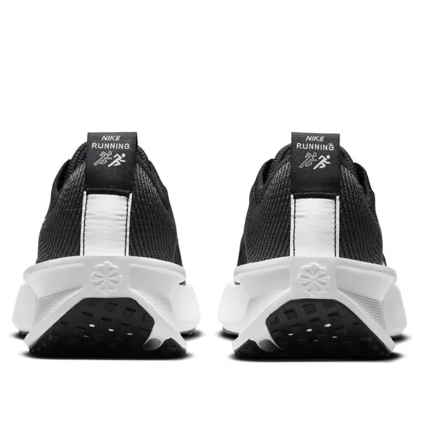 Nike Interact Run Sneakers - Black/white
