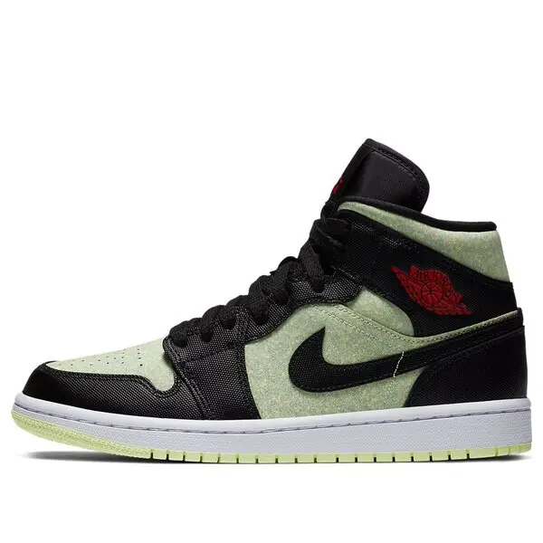 JORDAN 1 Mid Se "barely Volt - Black