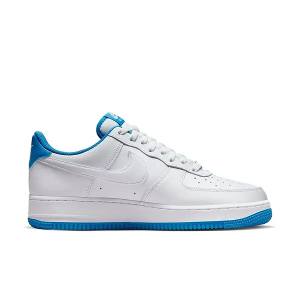 Nike Force 1 '07 Low Top Sneakers